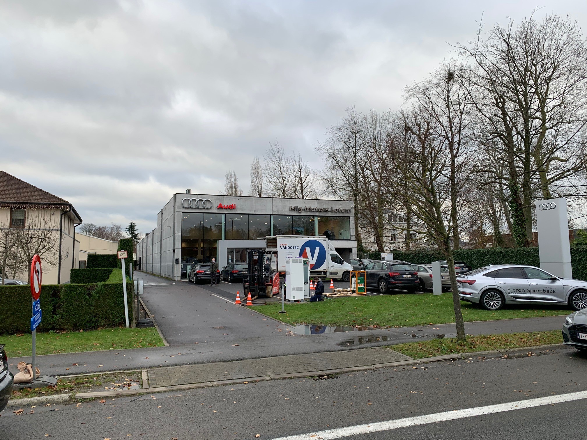 Garage MIG Motors - Powerland